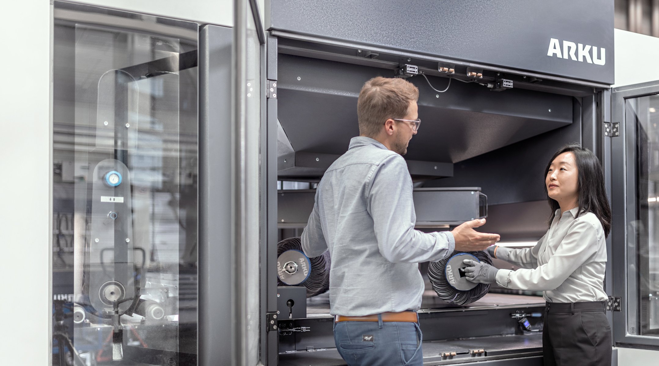 Metal Sheet Flattening Services - Metal Leveling Services - ARKU