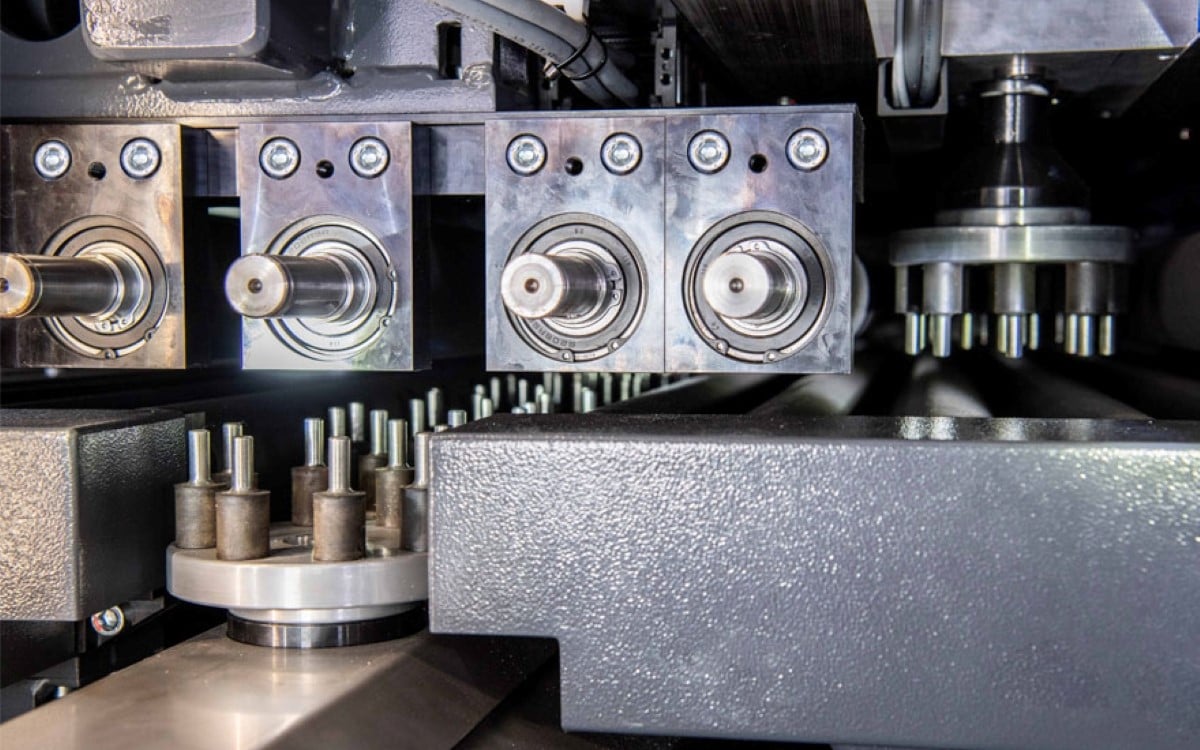 Deslagging Machine For Plasma & Flame Cut Parts | ARKU Inc.