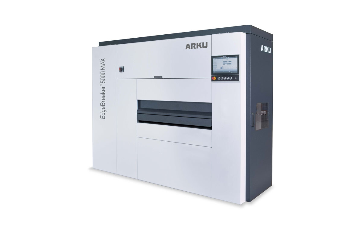 Automated Heavy Plate Deslagging & Deburring Line | ARKU Inc.