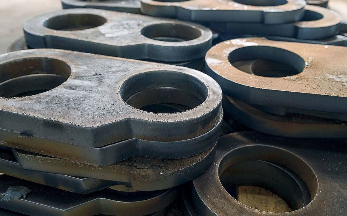 Precision Levelers | Plate & Sheet Metal Roller Levelers | ARKU