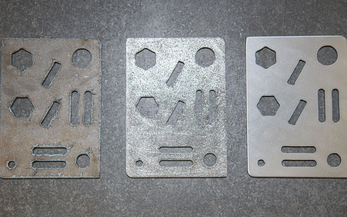 Automated Heavy Plate Deslagging & Deburring Line | ARKU