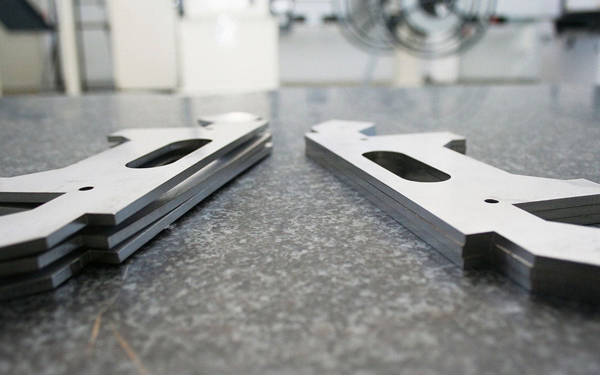 Precision Levelers | Plate & Sheet Metal Roller Levelers | ARKU