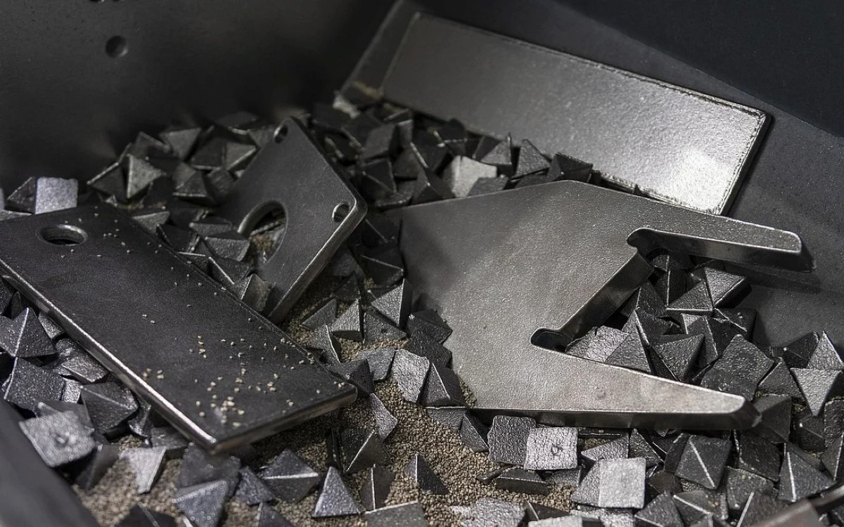 Deburring Small Parts | Deburring Tumbler | ARKU Inc.