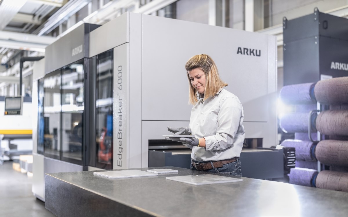 Machines à ébavurer ARKU | Machines d'ébavurage sur mesure | ARKU